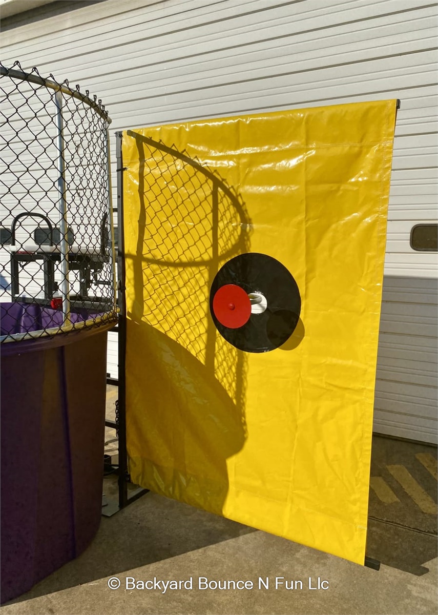 Dunk Tank - Party Rental in Tx | Backyard Bounce N Fun Llc